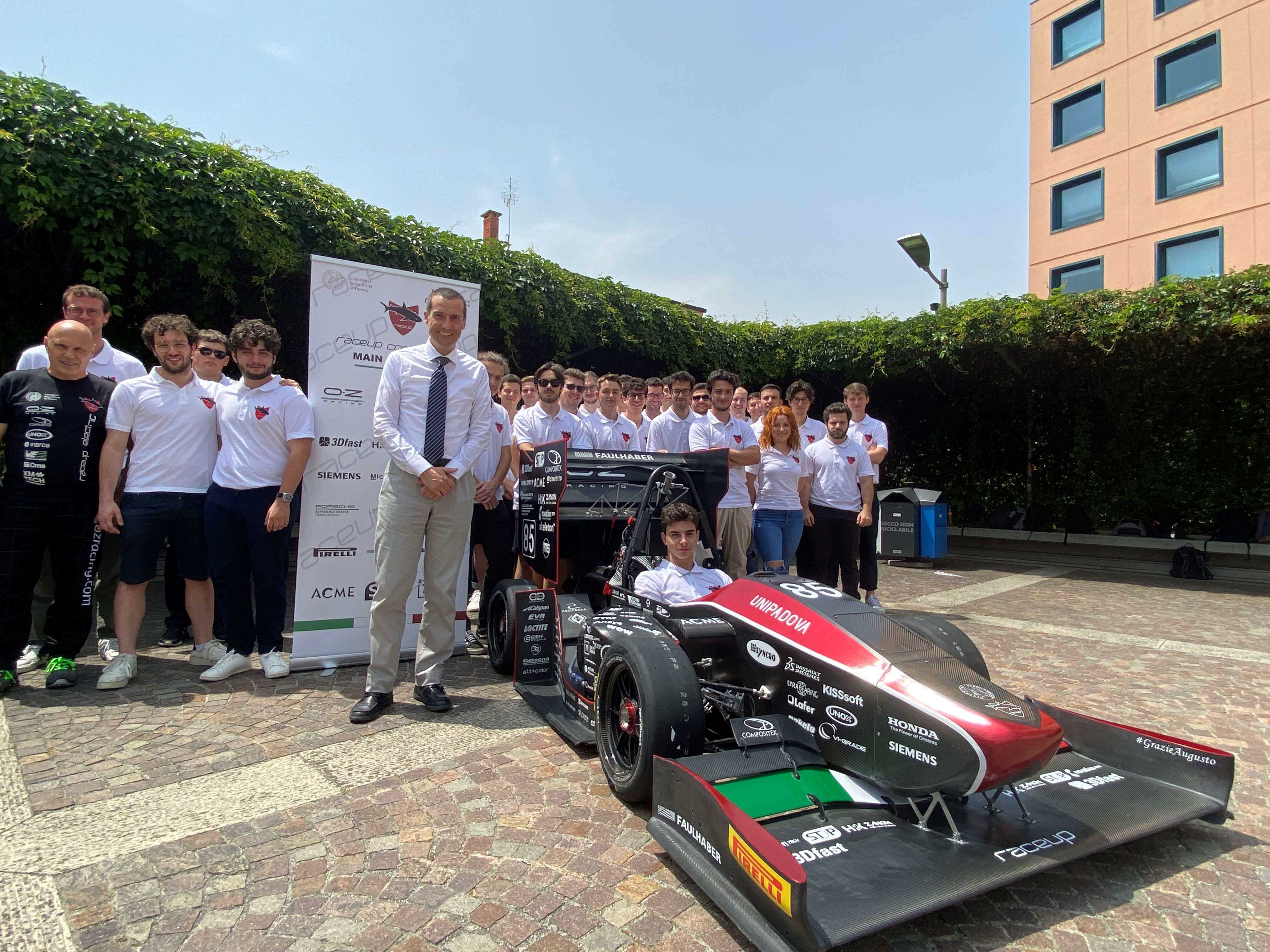 Unipd vince la Formula Student East in Ungheria - VenetoEconomia